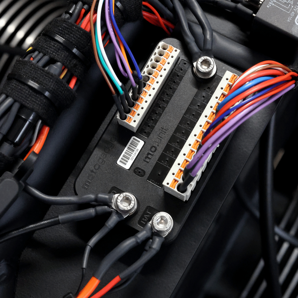 mo.unit blue - the innovative, configurable control unit for vehicle ...