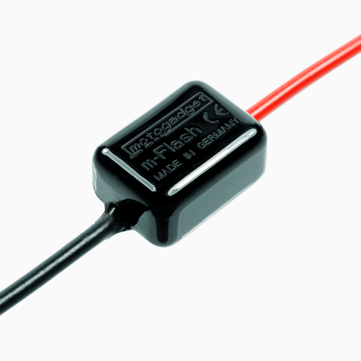 mo.flash - the smallest load-independent flasher relay from motogadget